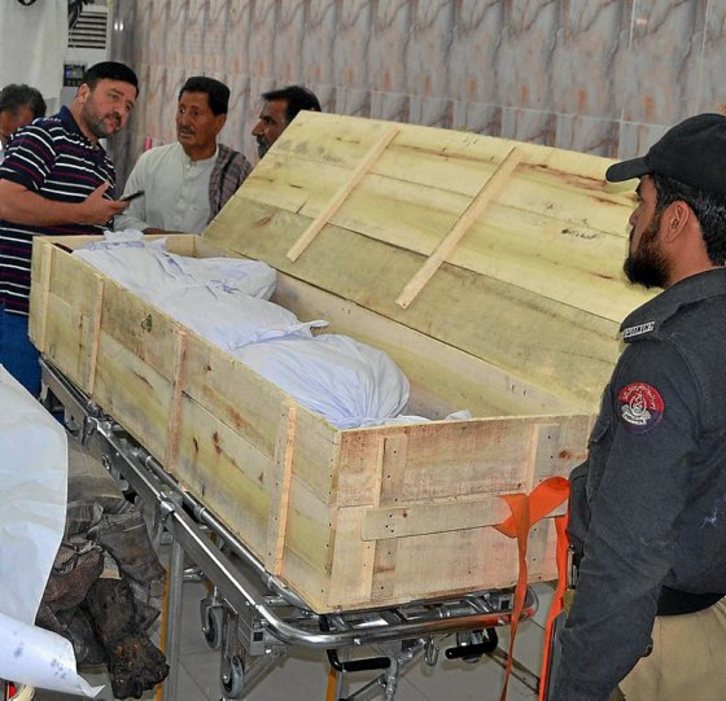 AEBek Mansur Afganistango talibanen burua hil dute Balutxistanen ...