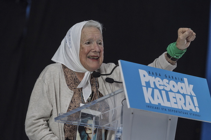 Muere a los 94 años Nora Cortiñas, cofundadora de Madres de Plaza de ...