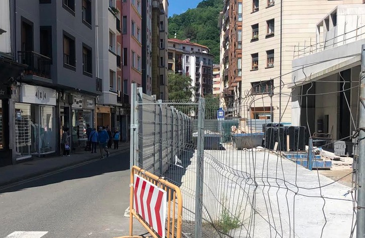 Denuncian que el Ayuntamiento de Eibar «no ha retirado el amianto encontrado en Errebal ...