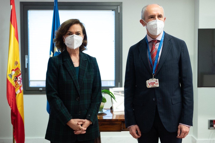 Reunión sin concreciones públicas entre Calvo y Erkoreka en La Moncloa ...