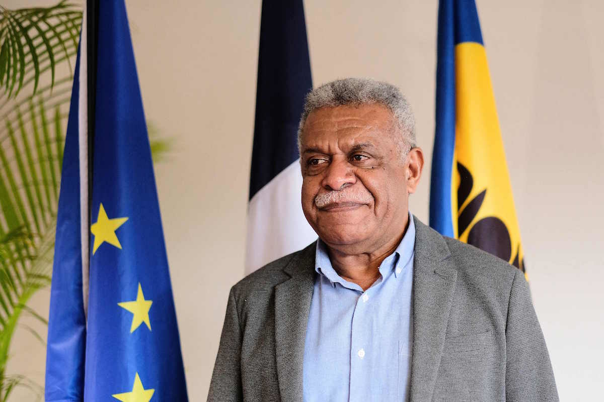 Louis Mapou, primer presidente independentista de Nueva Caledonia ...