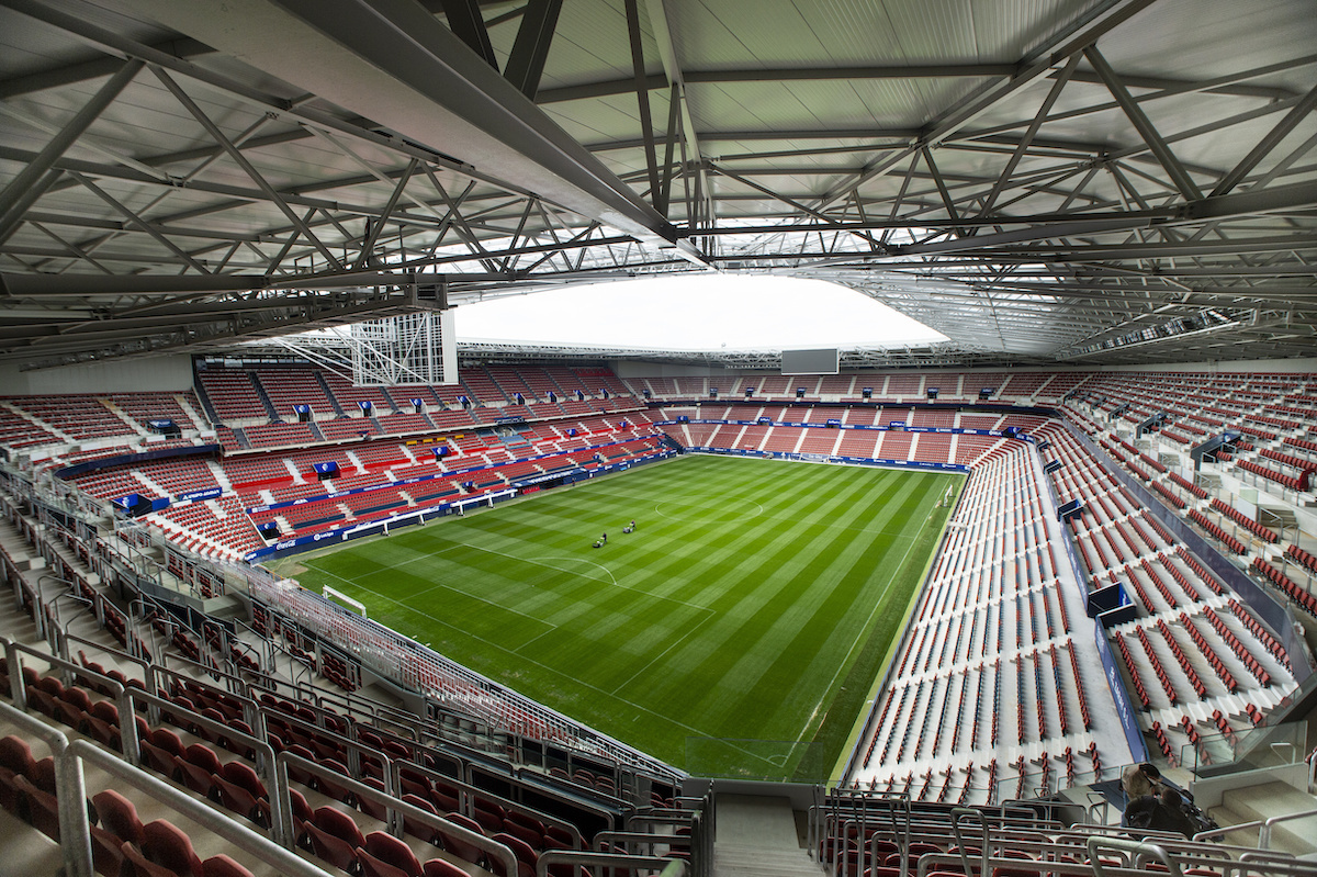 El Sadar abre sus puertas por primera vez a la selección estatal ...