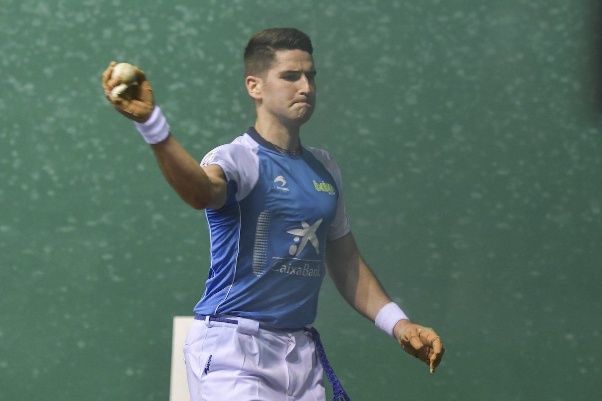 «Informazio asko jasotzen duzu, dietista, coacha... baina agian ...