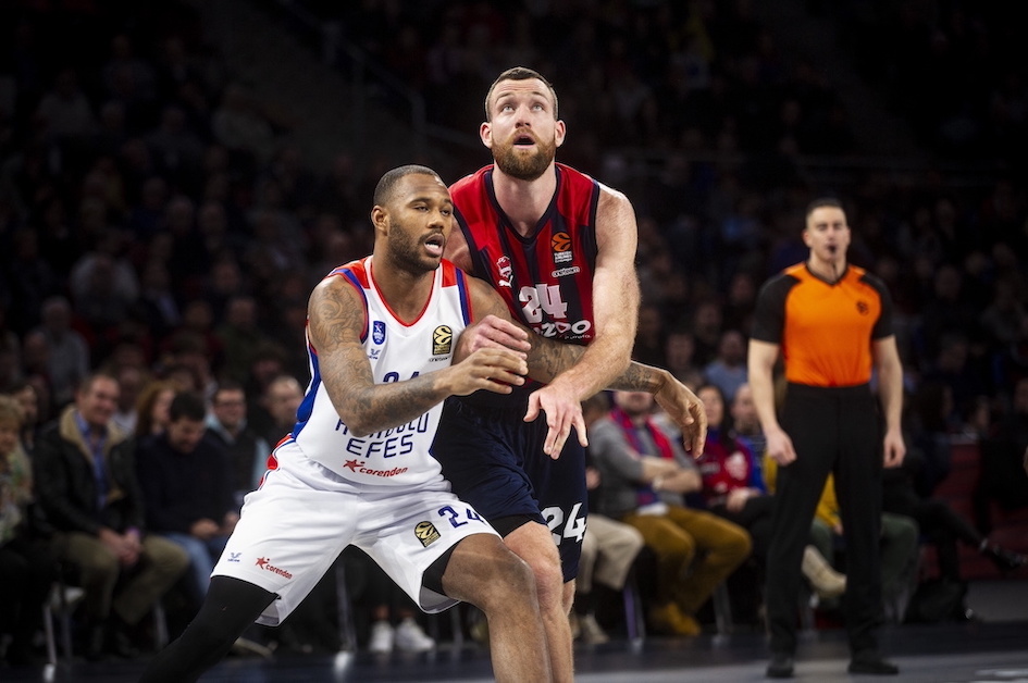 Baskonia homenajea a Pierriá Henry y al basket con una gran victoria ...