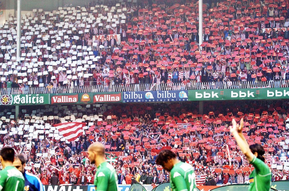 San Mamesen arima, argiak itzali eta eztanda egin dezakeen lapiko zuri ...