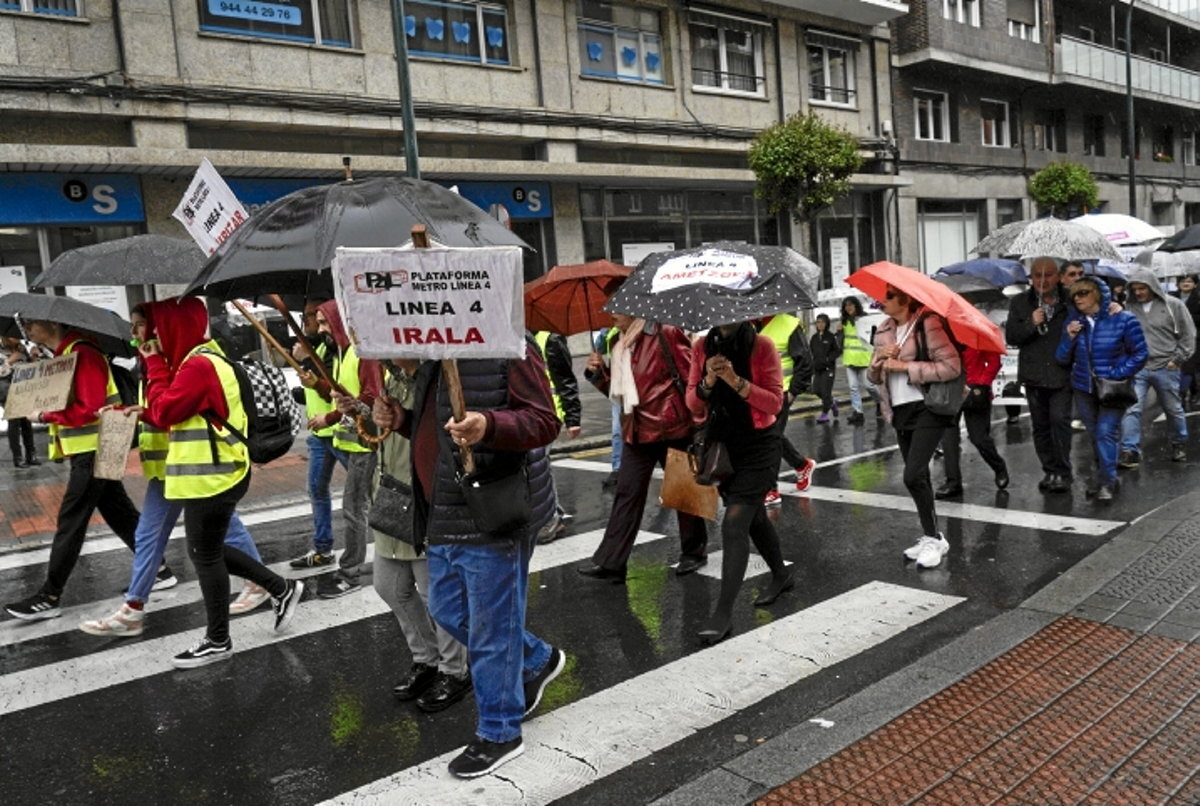 Los barrios del sur de Bilbo se movilizan contra el reiterado abandono ...