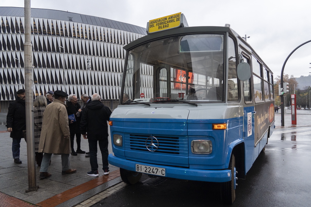 Cien conductores del icónico Azulito se juntarán en el 60 aniversario ...