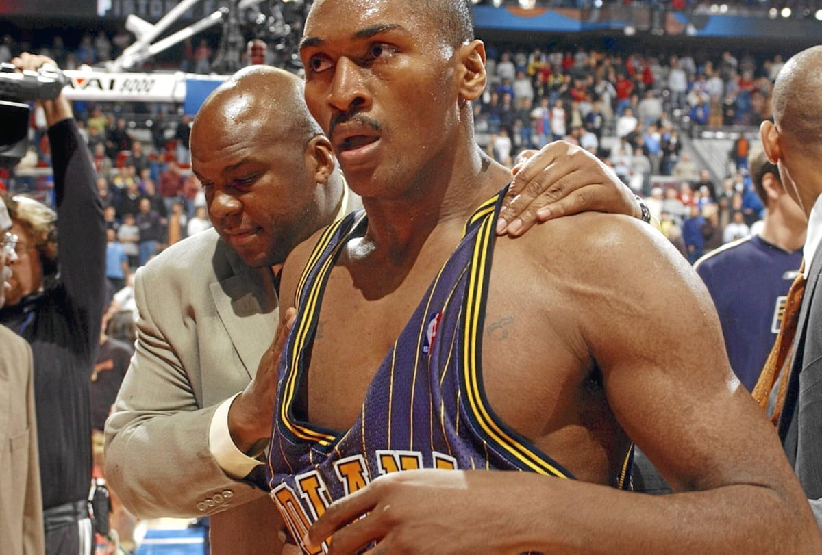 Ejemplos de «castigos ejemplares»: de la NBA a Miribilla, y un sillazo ...