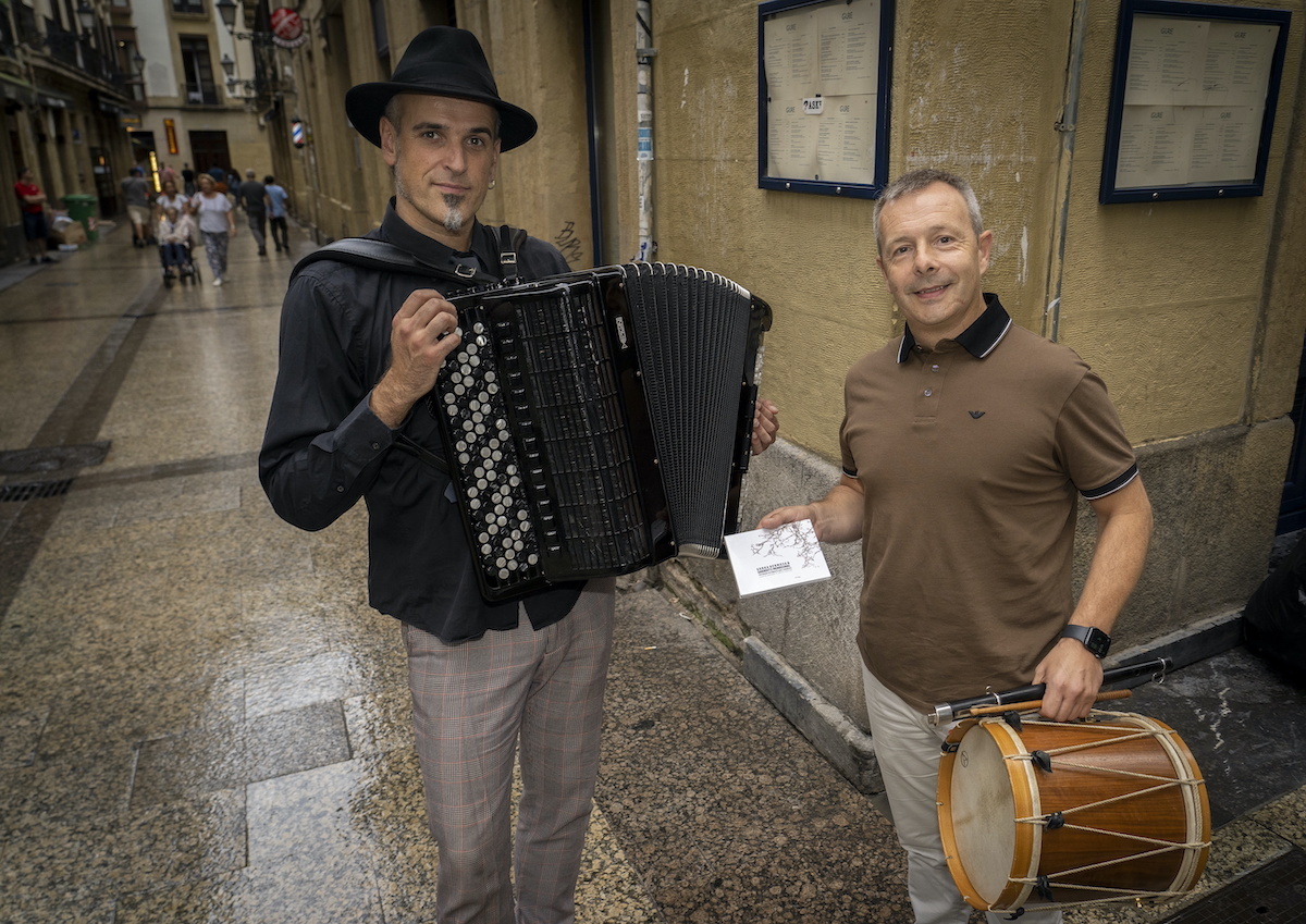 Tradizioa haustera dator ‘Sustraien matxinada’ diskoa | Musika | GAIAK