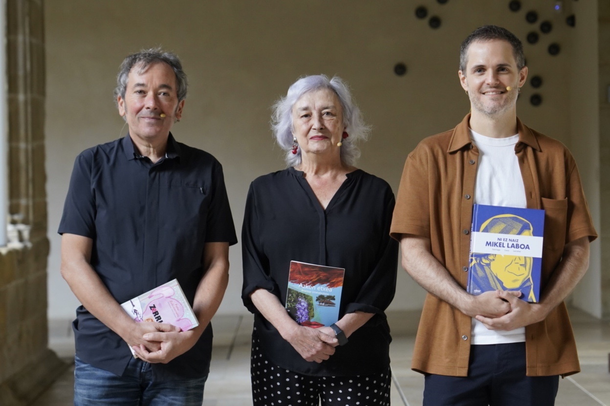 Arantxa Urretabizkaia, Patxi Zubizarreta eta Joseba Larratxe, 2023ko ...