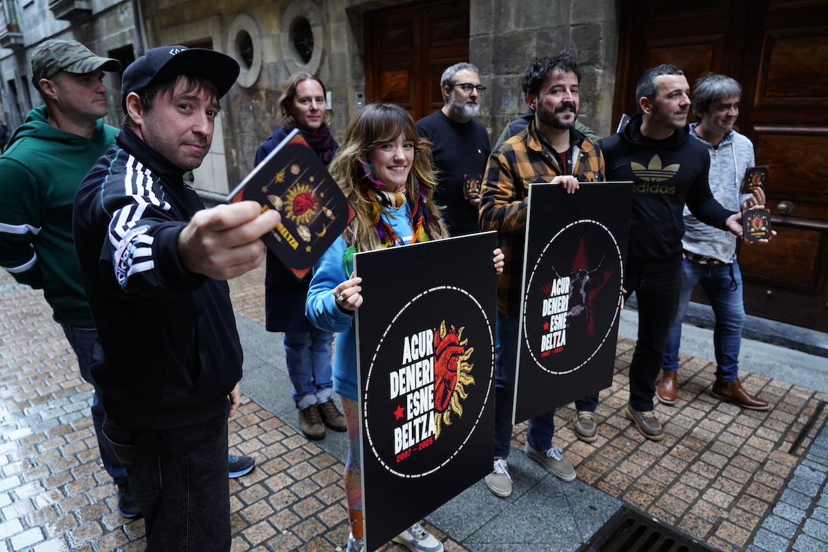 ‘Esne Bidea’ diskoarekin esango du agur Esne Beltzak 2024an; «jai bat ...