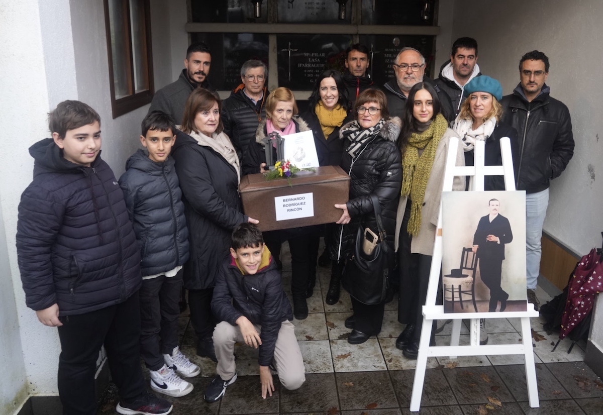 Urduñako espetxe frankistan hildako preso baten gorpuzkia itzuli da ...