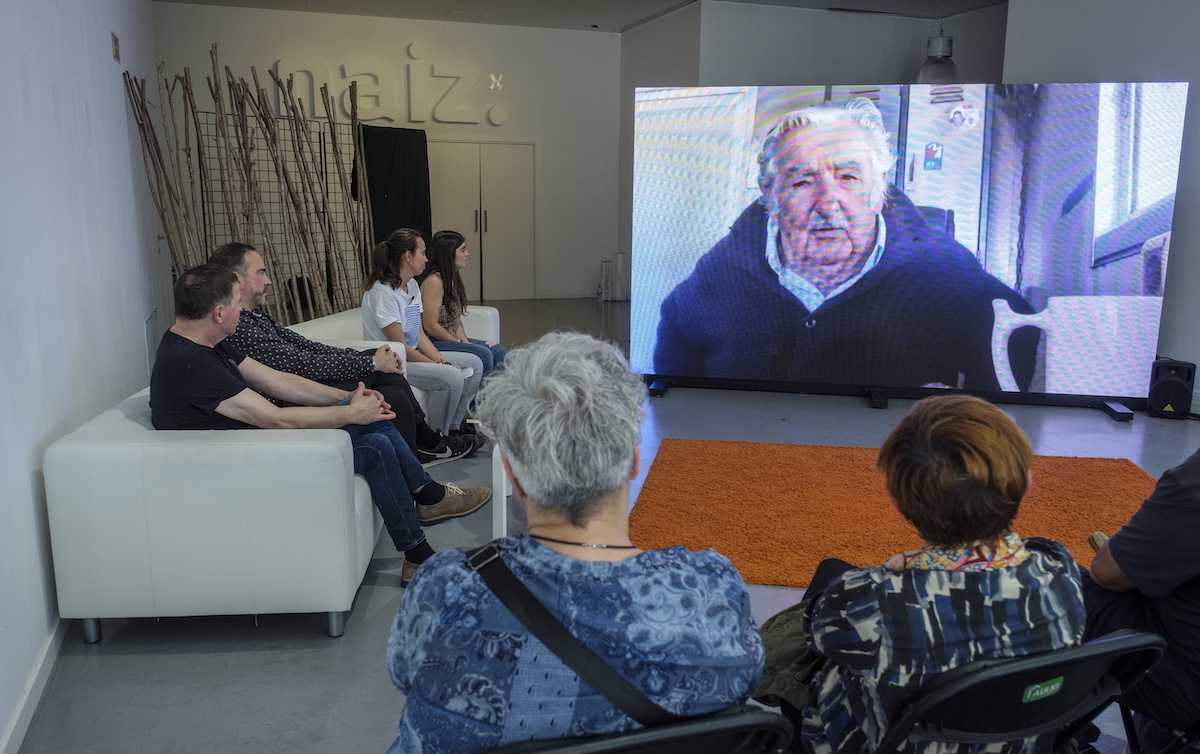 Mujica, por videoconferencia en NAIZ Gunea: «La lucha es eterna, vivir ...