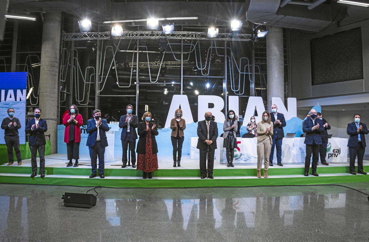 Tras la efervescencia actual, el PNV ha de renovarse por dentro en este ...