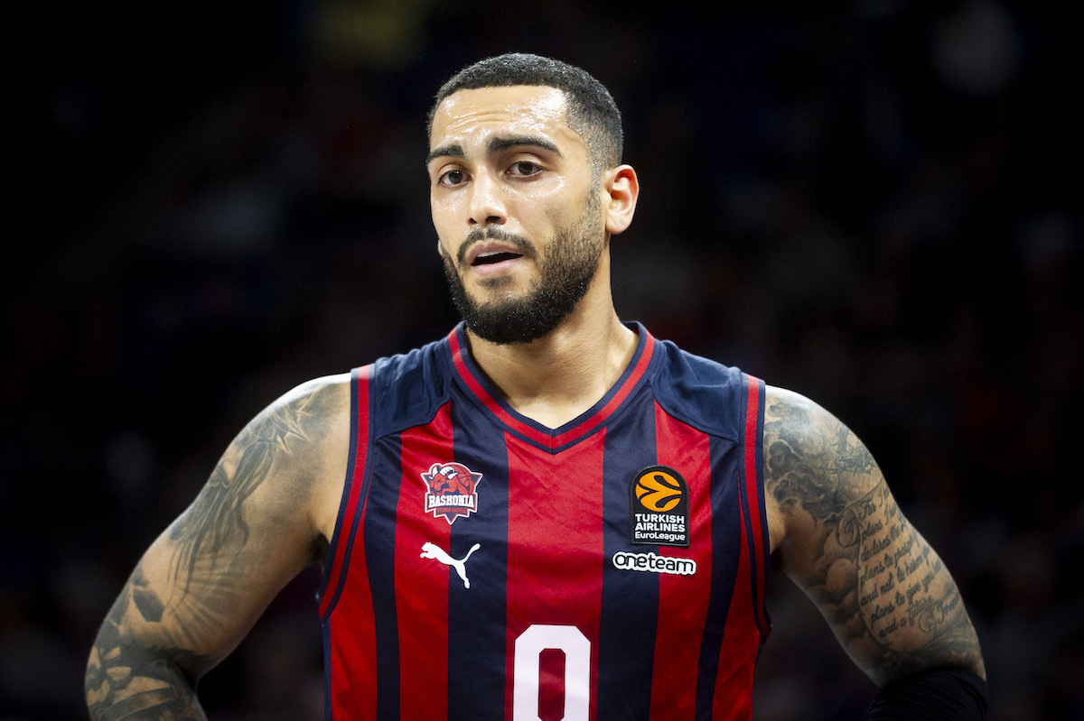 Saski Baskonia amplía el contrato de Markus Howard hasta 2028 ...