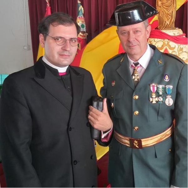 ¿Quién es el obispo excomulgado al que se encomiendan las clarisas de ...