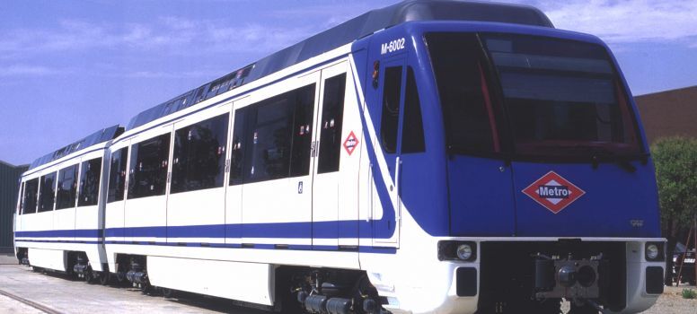 CAF firma el contrato para el suministro del primer lote de 40 trenes ...