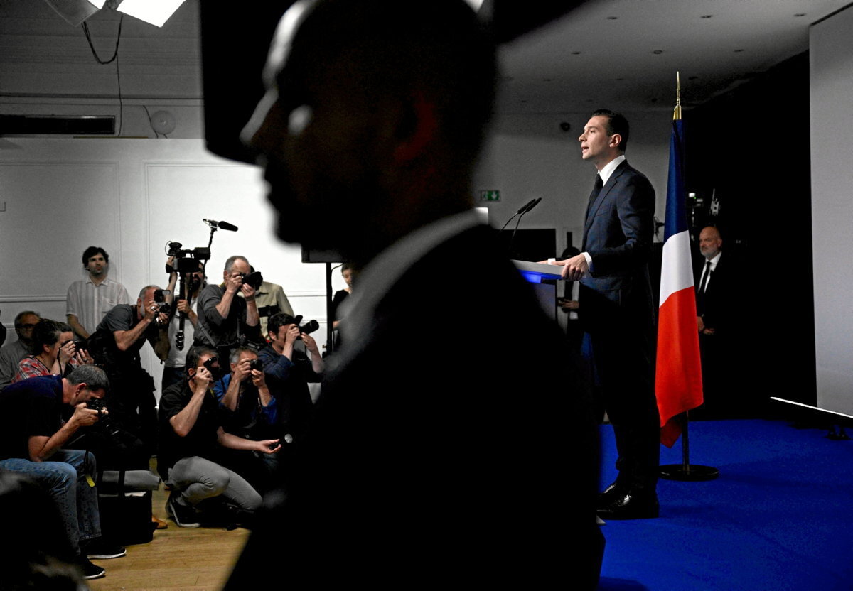 RN vuela, Macron se estrella y solo queda hacer dique con la izquierda ...