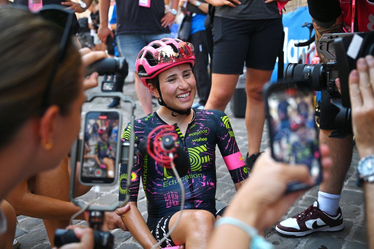 Clara Emond logra su primera victoria profesional al entrar en ...