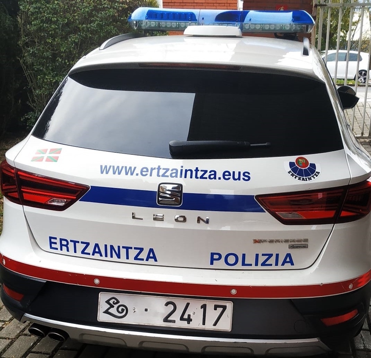 Detenido un ertzaina por disparar a tres presuntos ladrones en Trebiñu ...