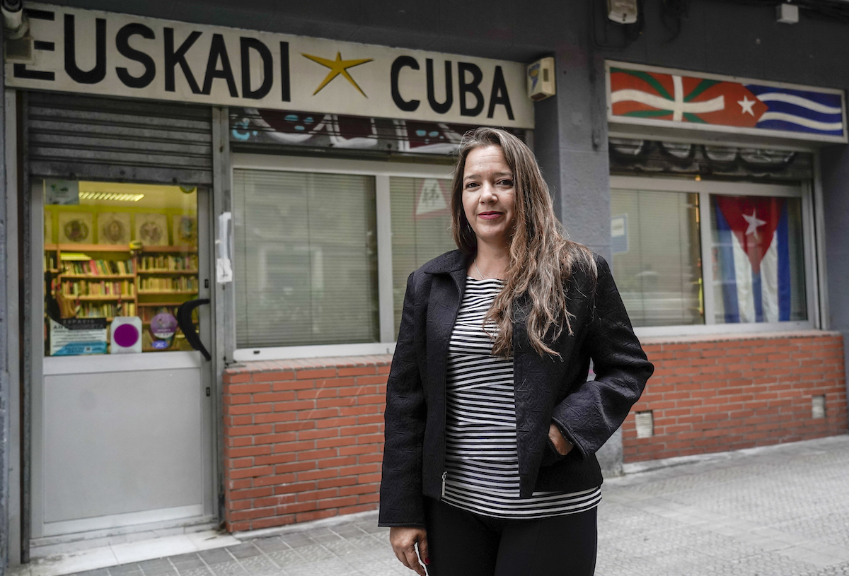 «Intentan arrodillar al pueblo cubano mediante penurias para que deje ...