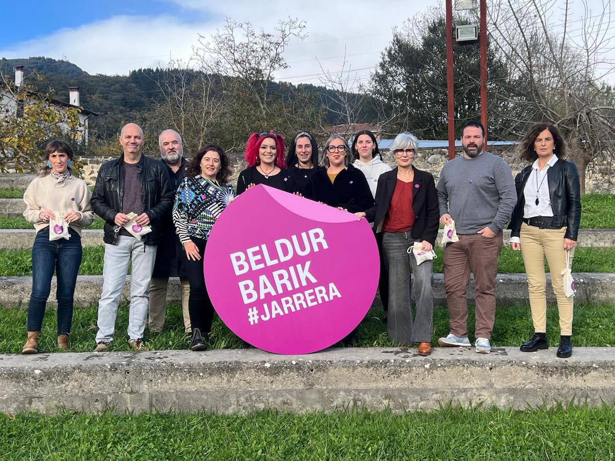 Indarkeria matxista prebenitzeko Beldur Barik lehiaketan 1.200 gaztek ...