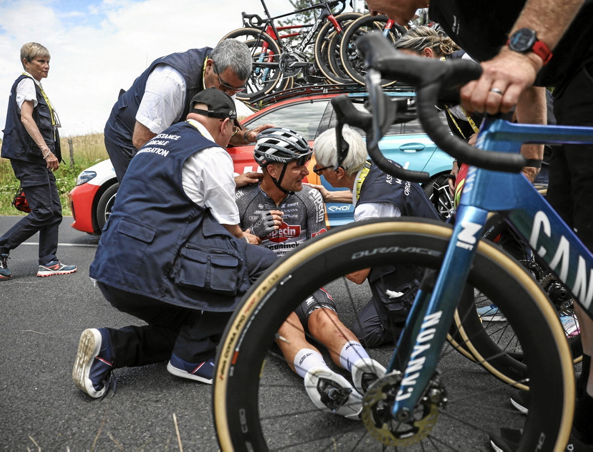 LA SEGURIDAD EN EL CICLISMO, EN EL PUNTO DE MIRA | Deportes | GARA ...