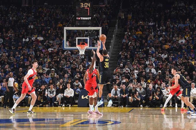 Con «Steph» cambió el juego; Curry es el primer jugador en anotar 4.000 ...