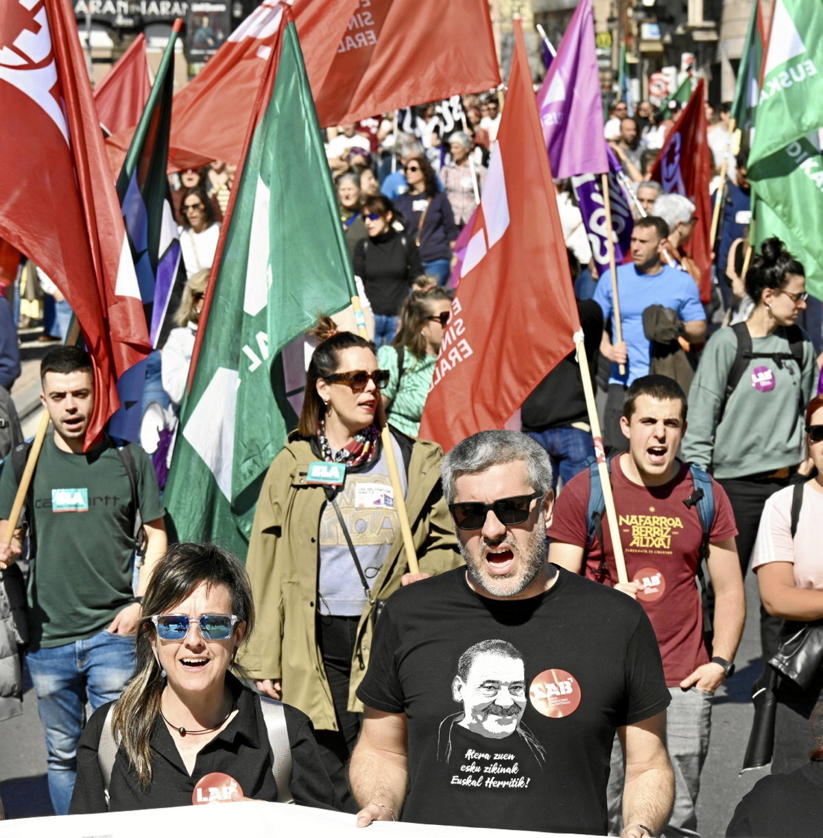 Gaua Lakuan igaro ostean, kalera atera dira zortzigarren egunean | Eguneko gaiak | GARA Euskal ...