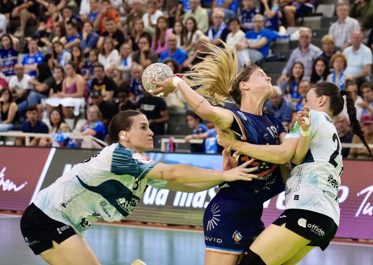 Una victoria separa a Super Amara Bera Bera de su décimo título liguero ...