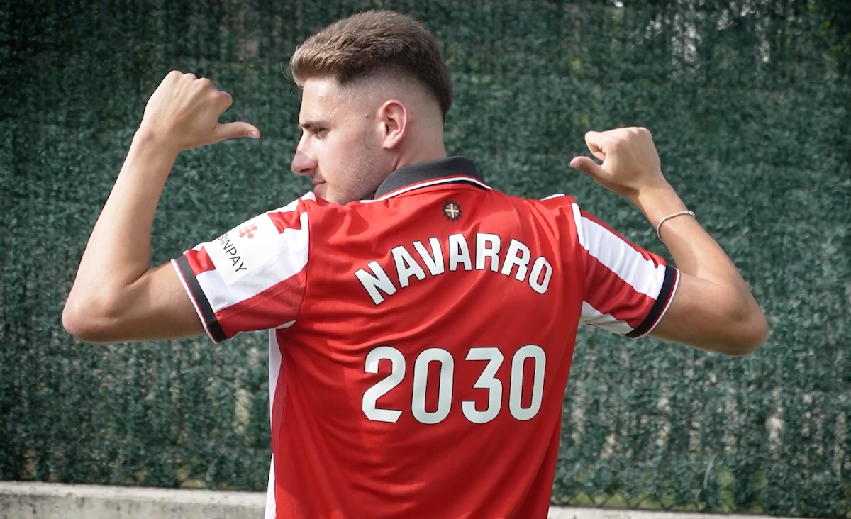 El Athletic hace oficial el fichaje de Robert Navarro con un video en Olloki | Athletic | Naiz