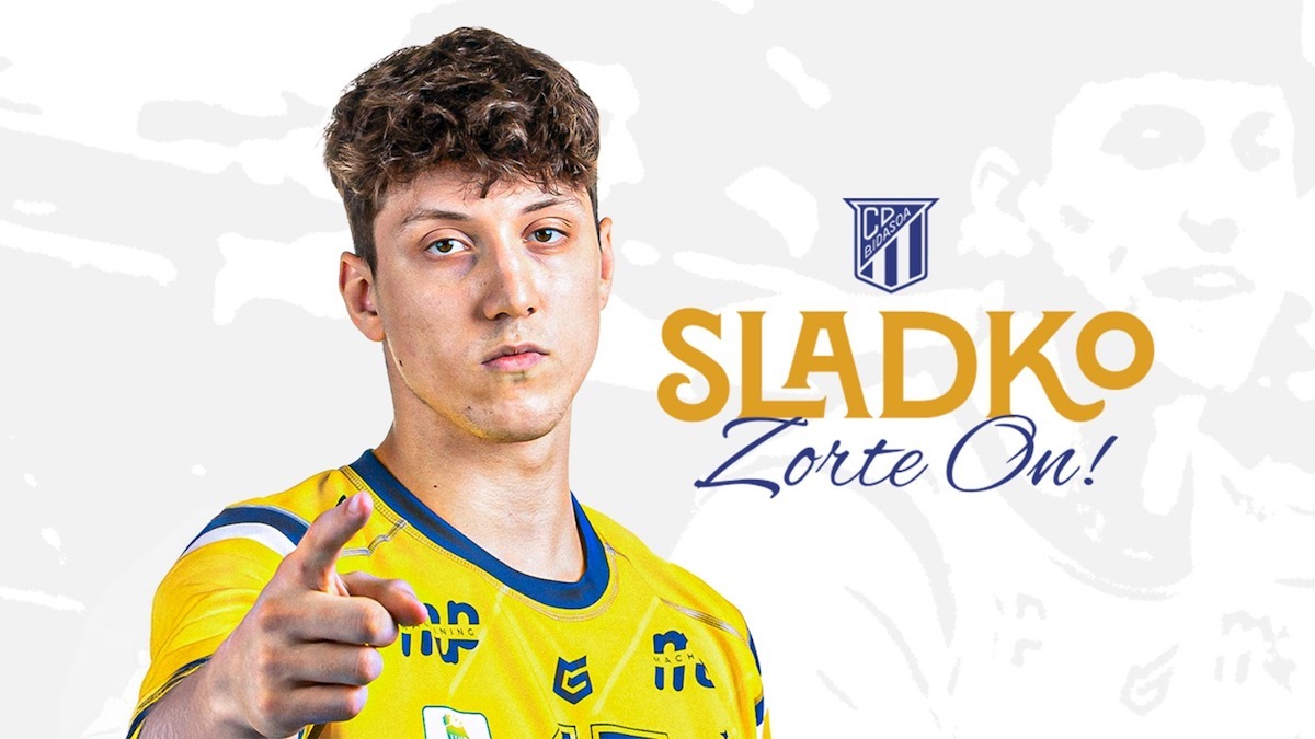 Bidasoa cede al pivote polaco Sladkowski al Villa de Aranda para su ...