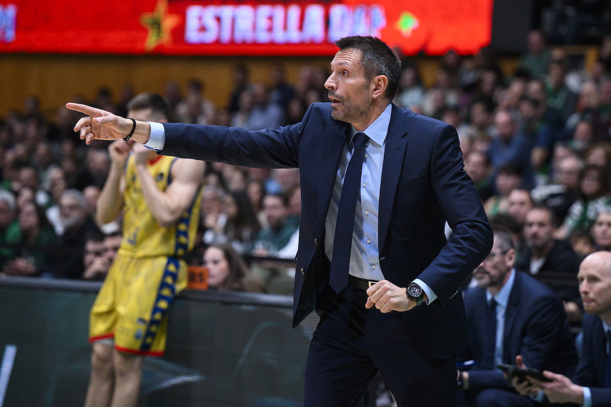 Natxo Lezkano vuelve al Palencia diez años después y Aitor Etxeguren ...