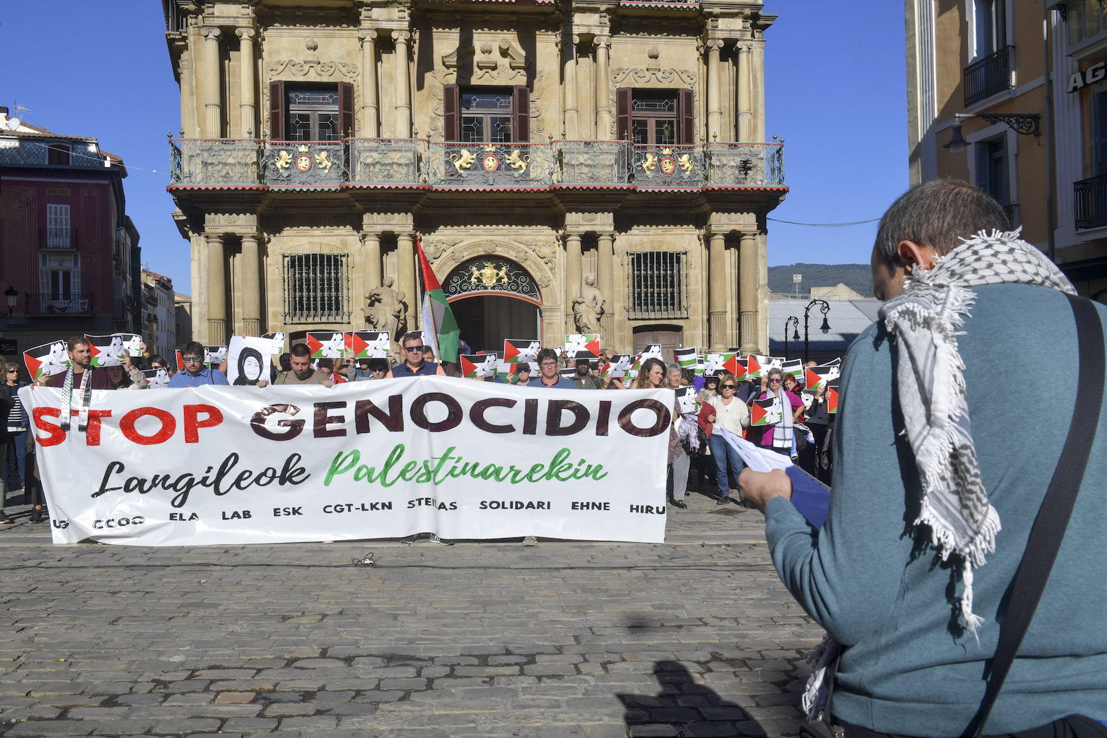LABek, Steilasek eta ELAk egun osoko lanuztea deitu dute hezkuntza ...